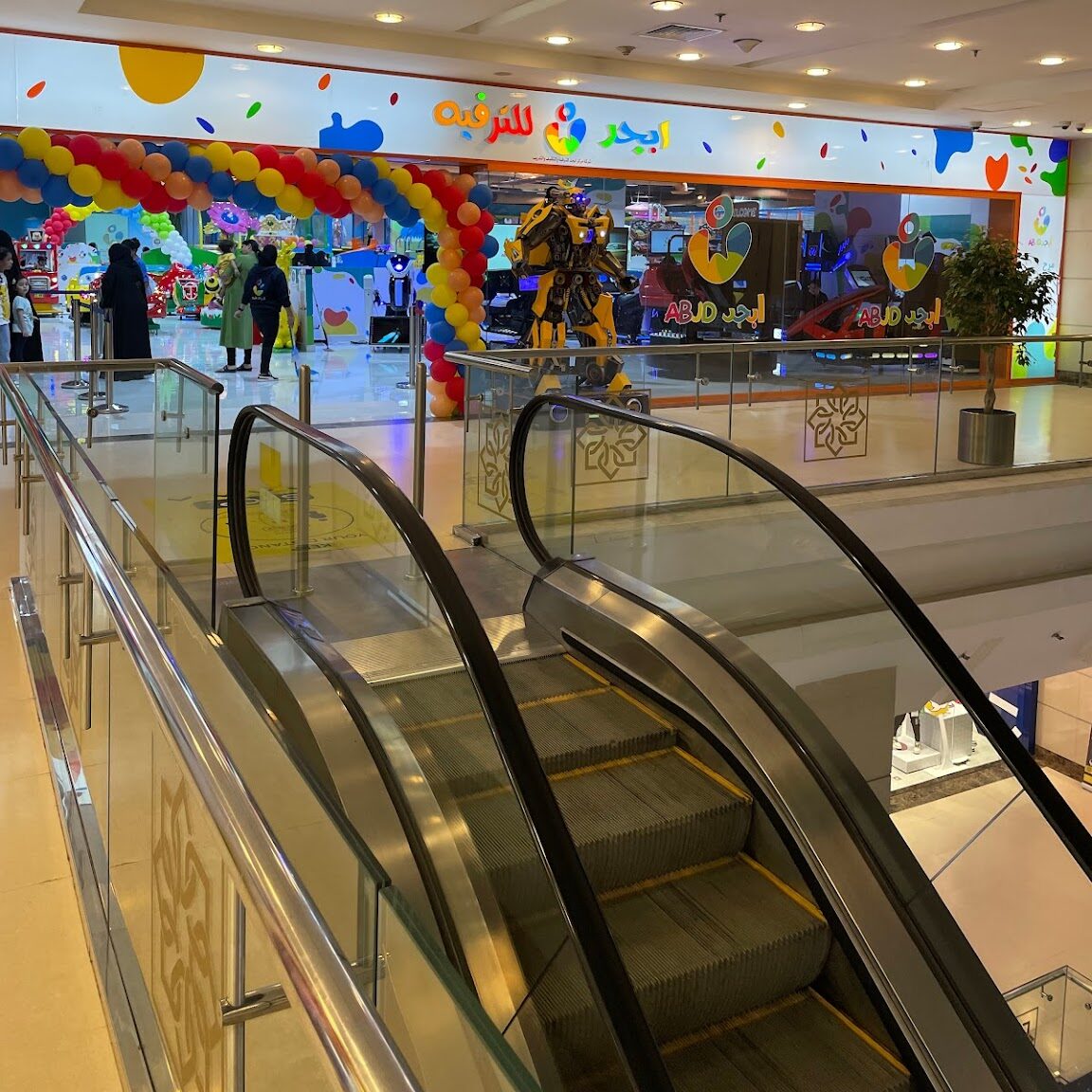 Best 7 Things to Do in Liwan Mall Kuwait