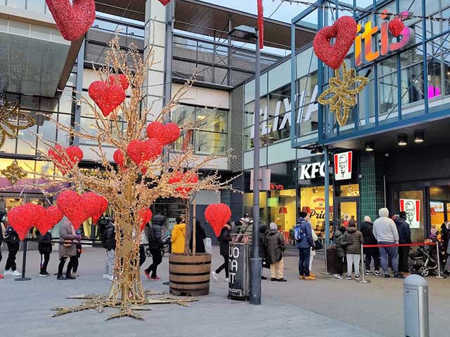 Best 8 Things to Do in Itis Mall Helsinki