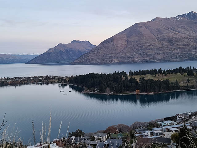 Top 3 Things to Do in Frankton Beach Queenstown